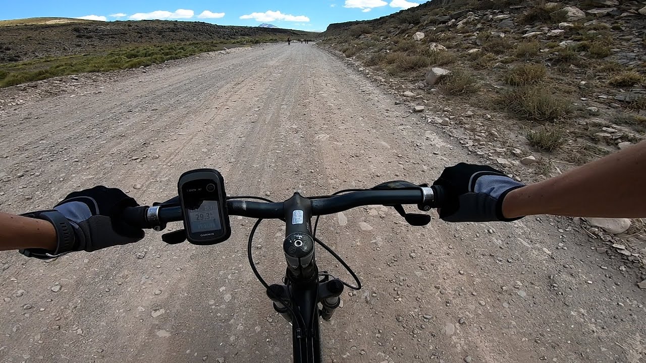 Cruce de los andes en bicicleta Malargüe a Curicó Chile DIA 1 - YouTube