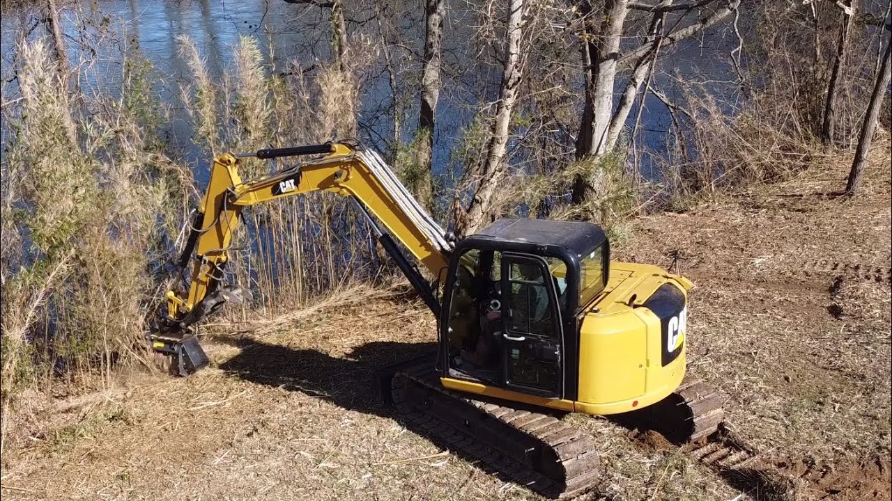 “THE GOAT” DESTROYS THE RIVERSIDE JUNGLE!!! PRINOTH FORESTRY MULCHER ...
