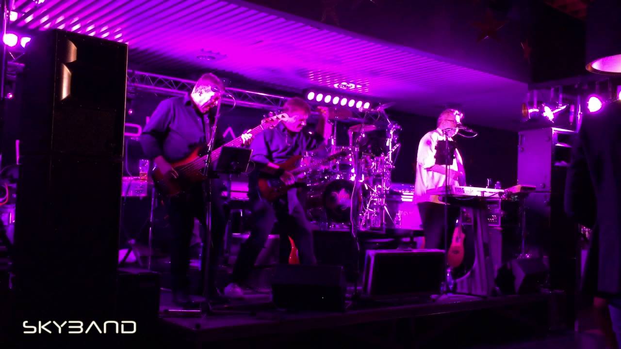 Skyband wake me up - YouTube