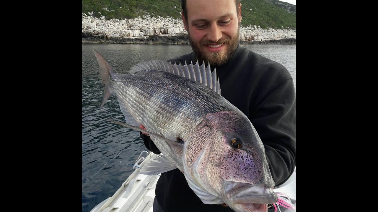 Jigging in the morning Minnkota i pilot! fishing in Greece - YouTube