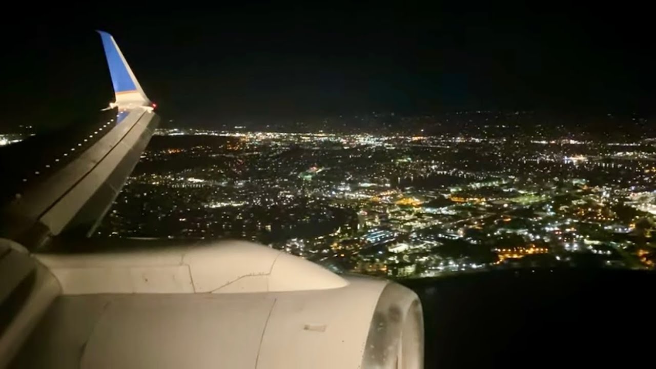 Beautiful San Francisco night landing - United Airlines - Boeing 757 ...