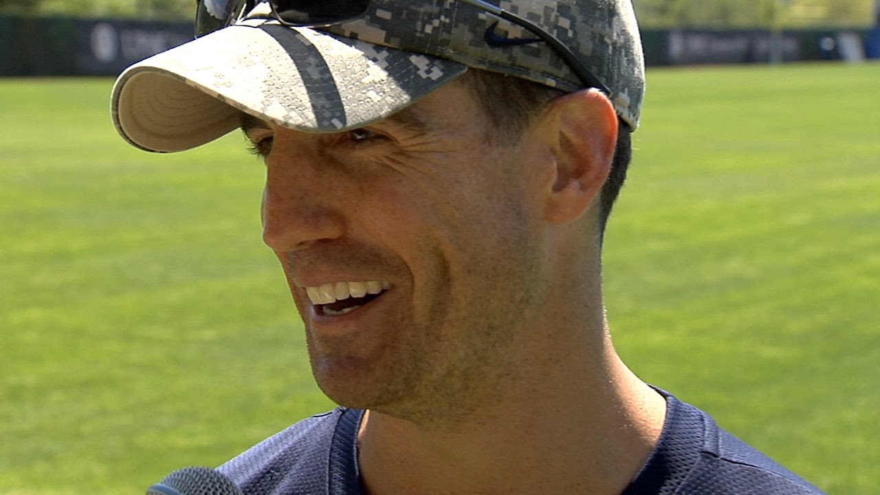 Football | Practice #5 - Linebackers Coach Rob Harley - YouTube