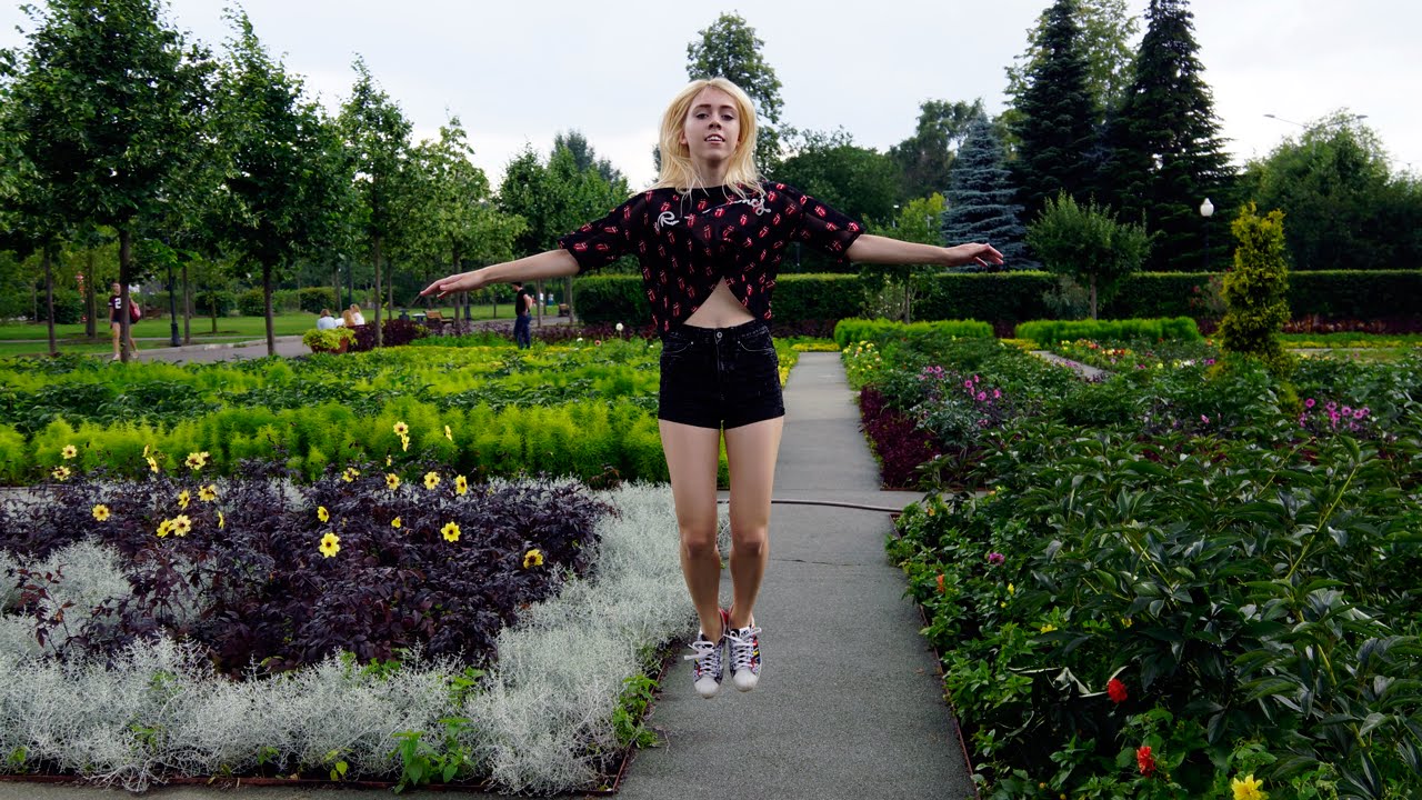 Девушка в Гиперлапс 4K / Hyperlapse (Гипер Таймлапс) – webcounters ...