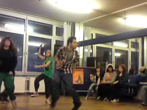 Yaser is dancing to the Routine by David Moore - YouTube