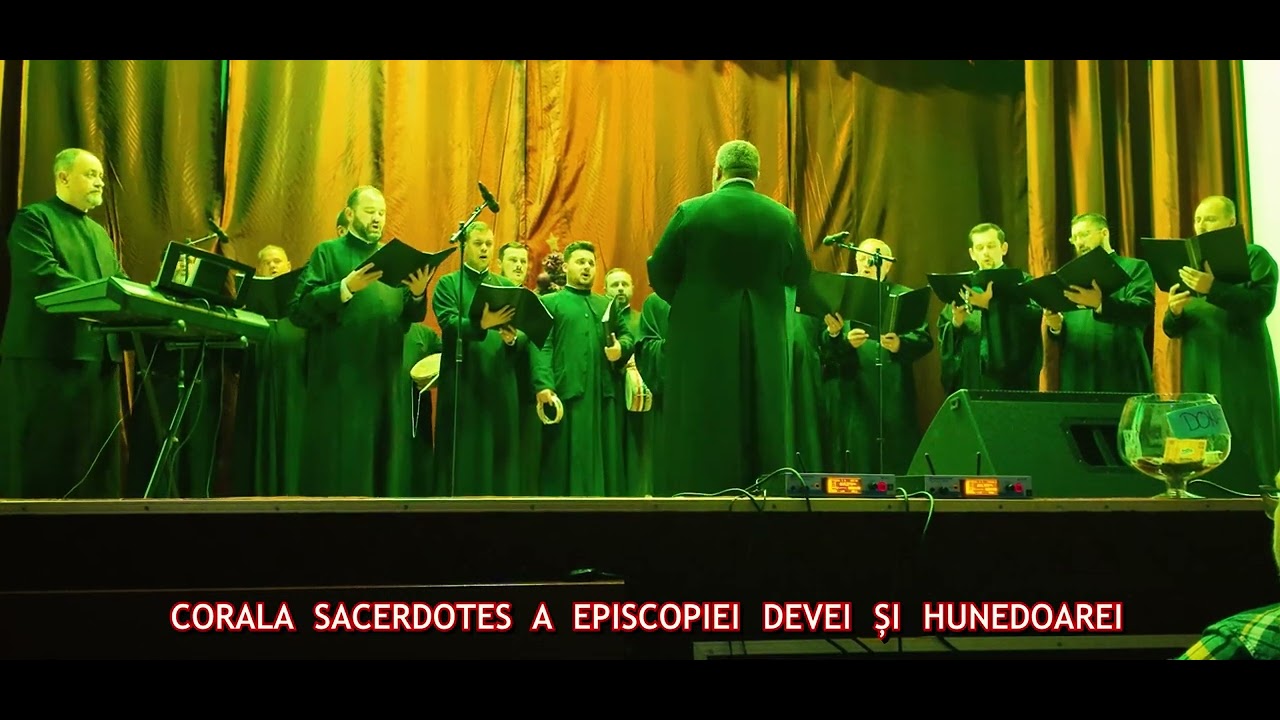 Colinde cu Corala Sacerdotes - YouTube