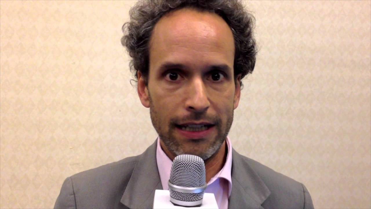 Seguir la ruta del dinero - John Paul Rathbone - YouTube