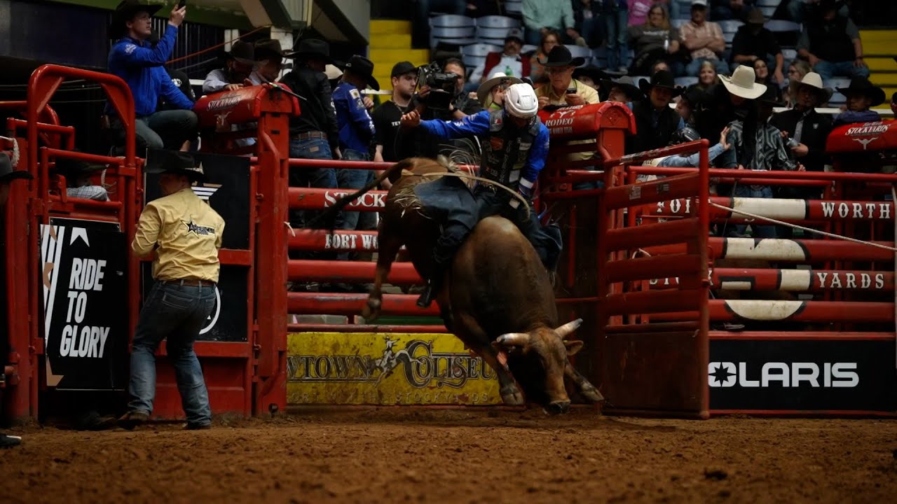 The American Rodeo Has New Home at Globe Life Field - YouTube