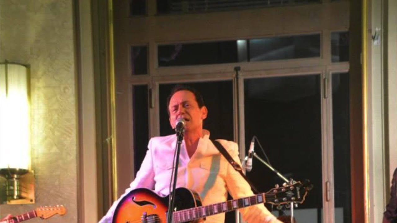 Robert Branche Don't be cruel - YouTube