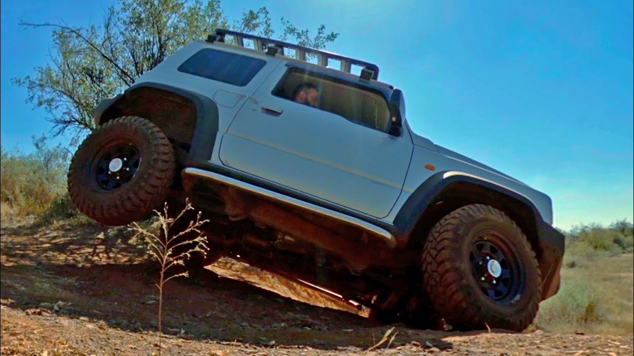 New Suzuki Jimny 2020(JB74) vs Discovery 4. Mechanic non-sanctioned ...