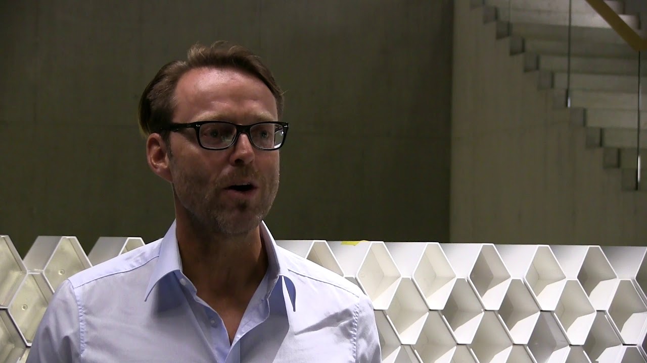 Roman Probst im Interview mit Swiss Life - YouTube