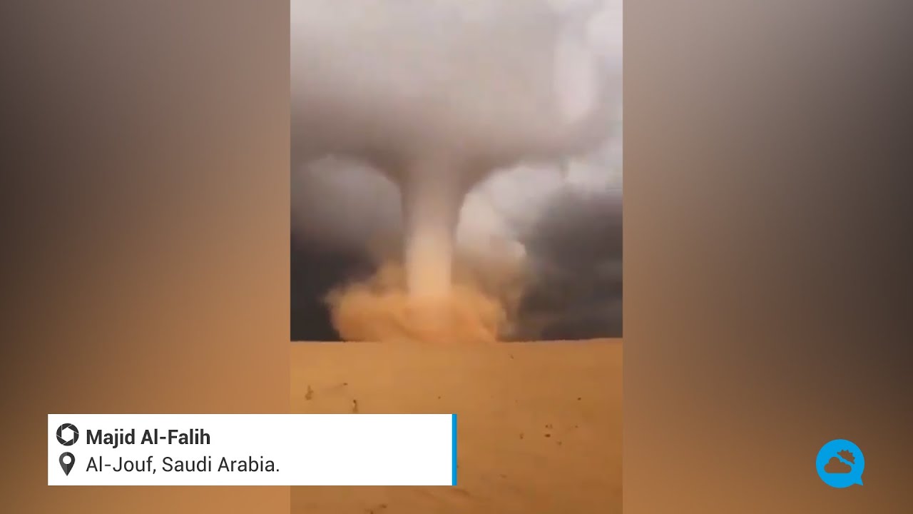 Impressive mesocyclonic tornado in the desert of Arabia - YouTube
