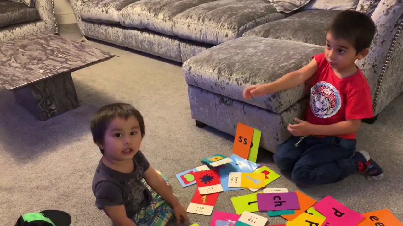 Alli learning words - YouTube
