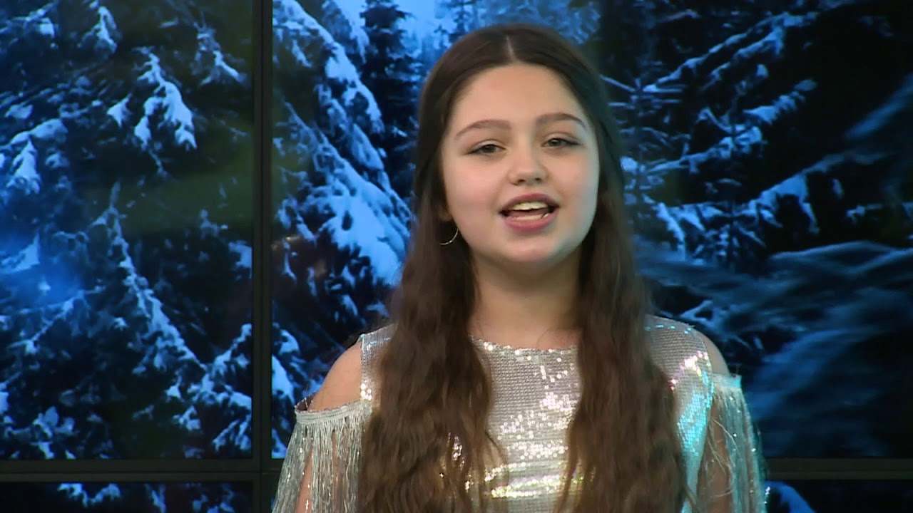 REGINA si ALEX LEAHU De Crăciun #scaparici - YouTube