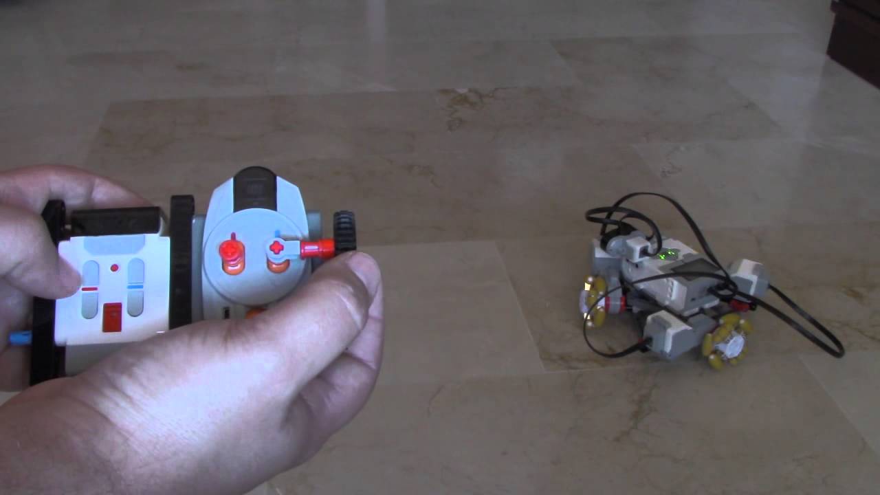 EV3 Holonomic Robot using Remote Control - YouTube