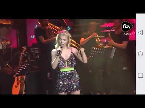Aleyna Tilki Fizy konseri