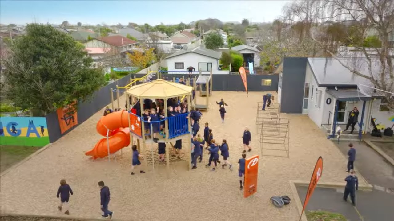 South New Brighton School Project Playground | Mitre 10 Helping Hands ...