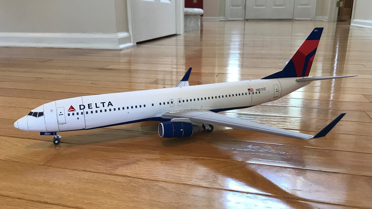Delta 737 Papercraft - YouTube