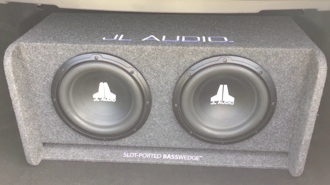 Cheeky Sound System in the Merc - YouTube