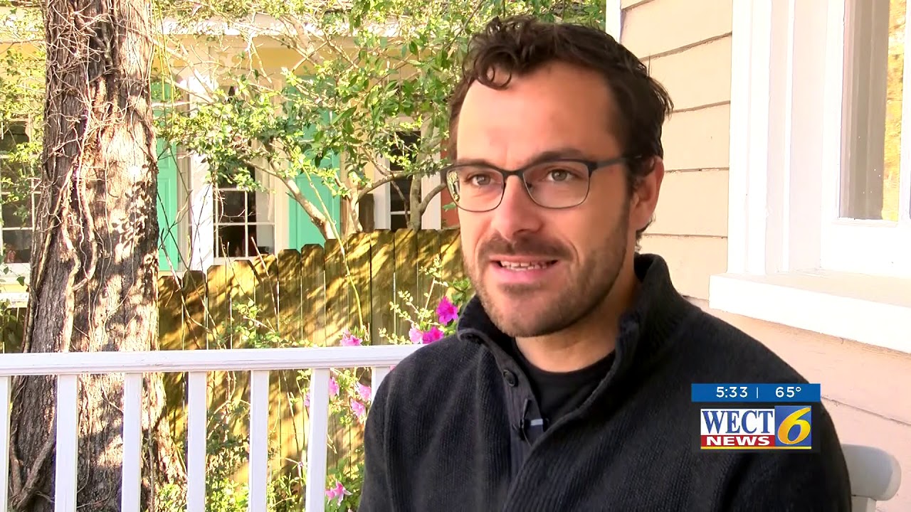 Alex Guarino - RTDNAC Reporter of the Year Submission - YouTube