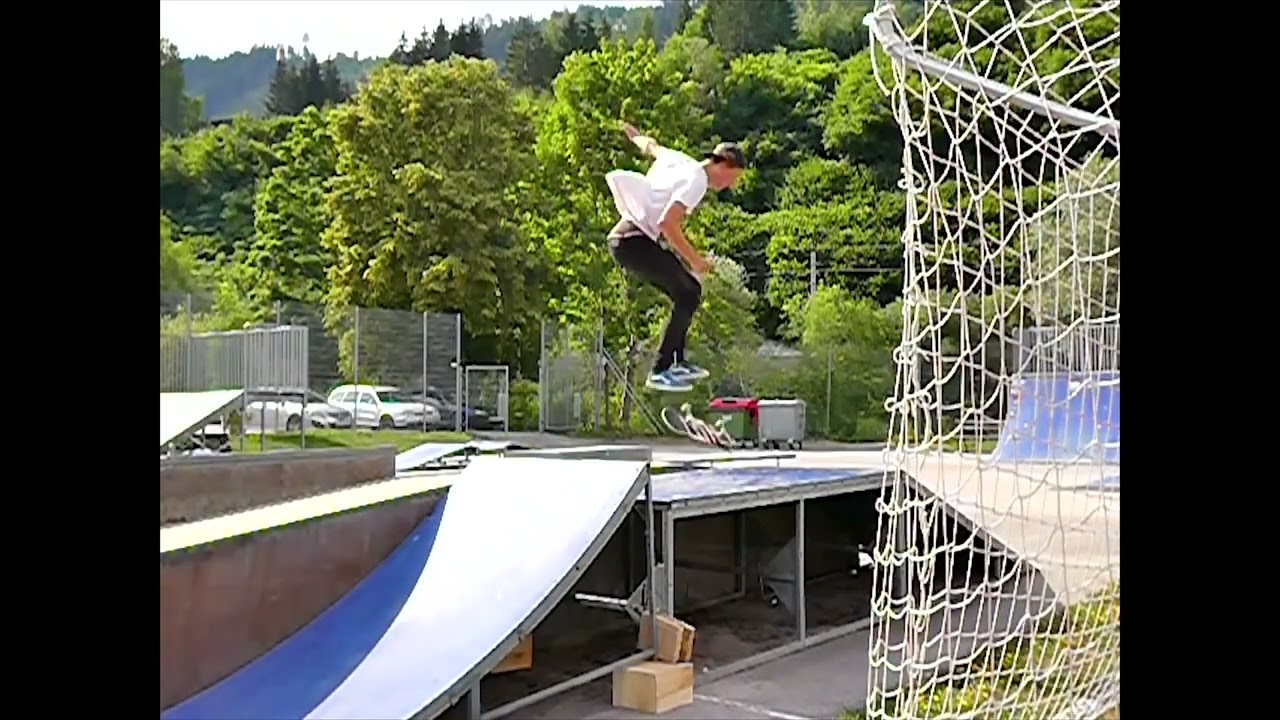 360 Flip Late Quintuple Kickflip - YouTube