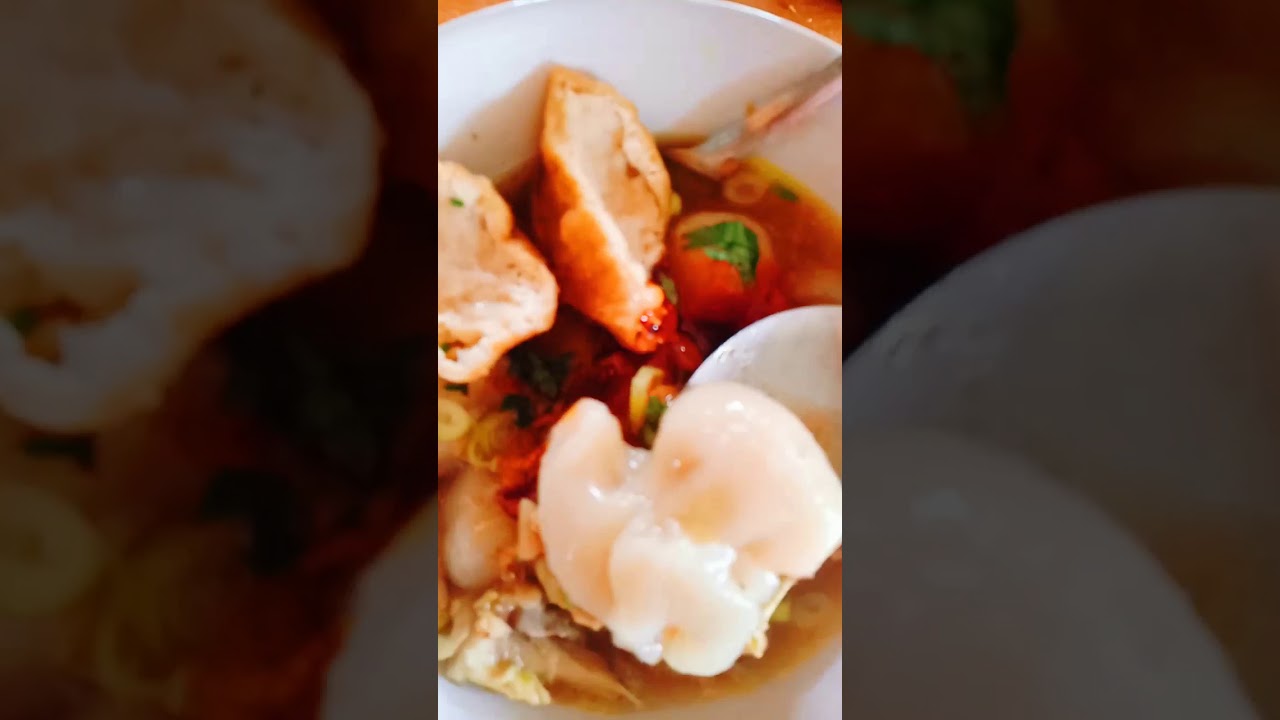 Bacitul (bakso Aci tulang) - YouTube