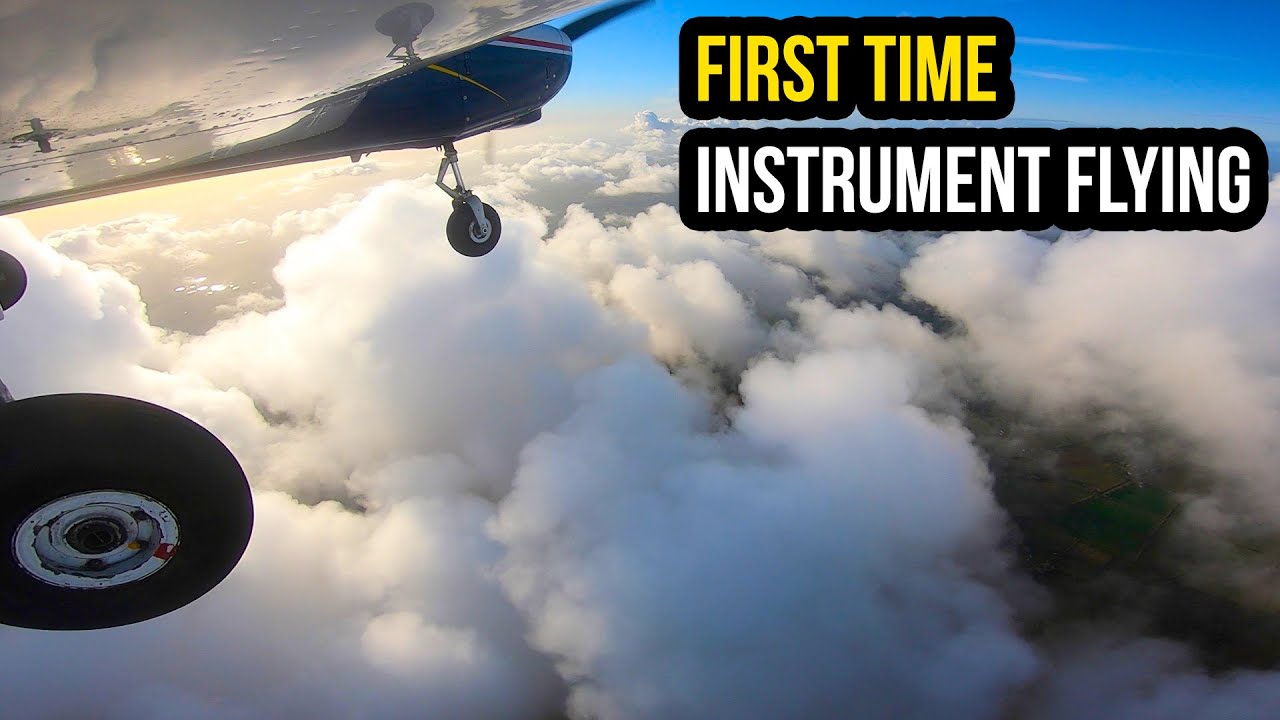 Flying a Plane on INSTRUMENTS for the First Time! - YouTube