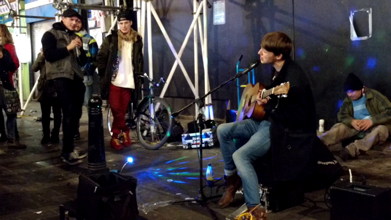 Murdo Mitchell live at China Town London - YouTube