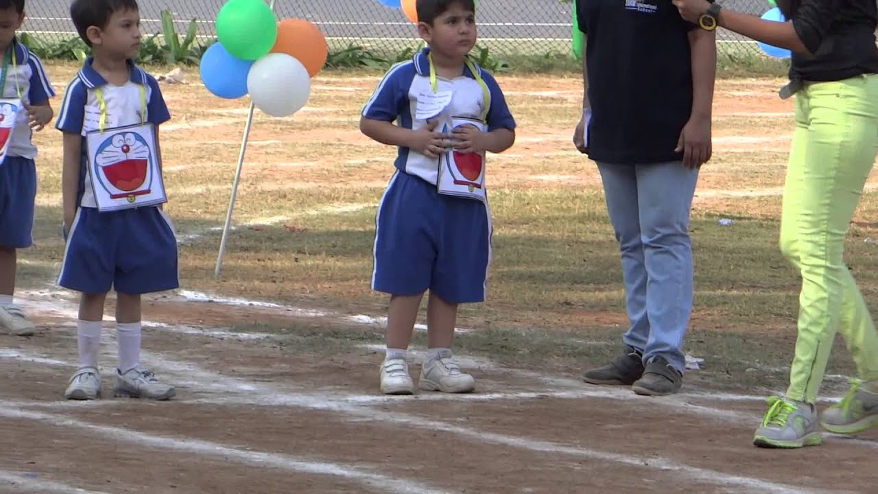 sports day svkm 2013 - YouTube