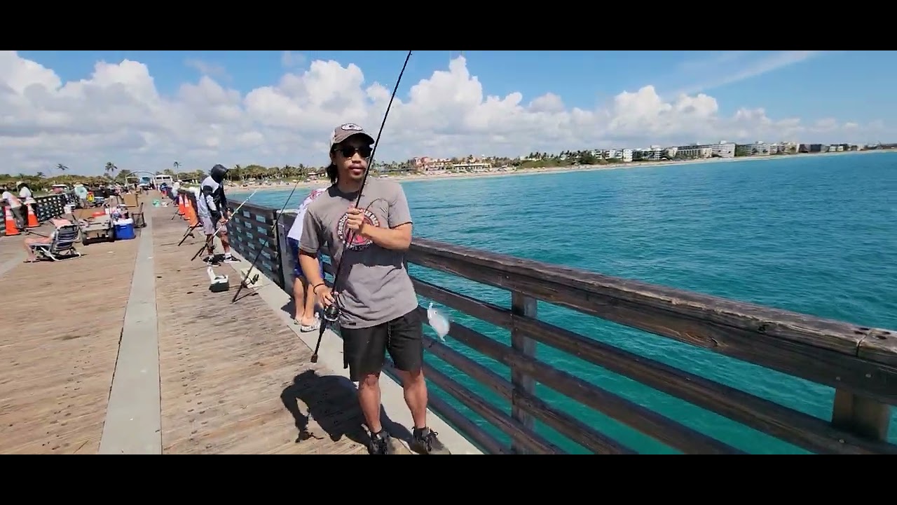 Fishing for Keepers at Lake Worth Pier, Florida! - YouTube