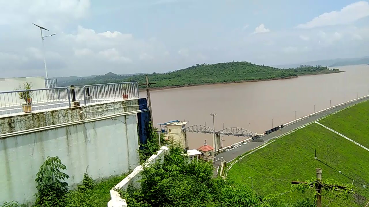 Madhuban Dam Viewpoint in SILVASSA - YouTube