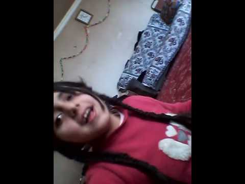 J Star - Na na na sarkisini en guzel dublaj yapan kucuk kiz