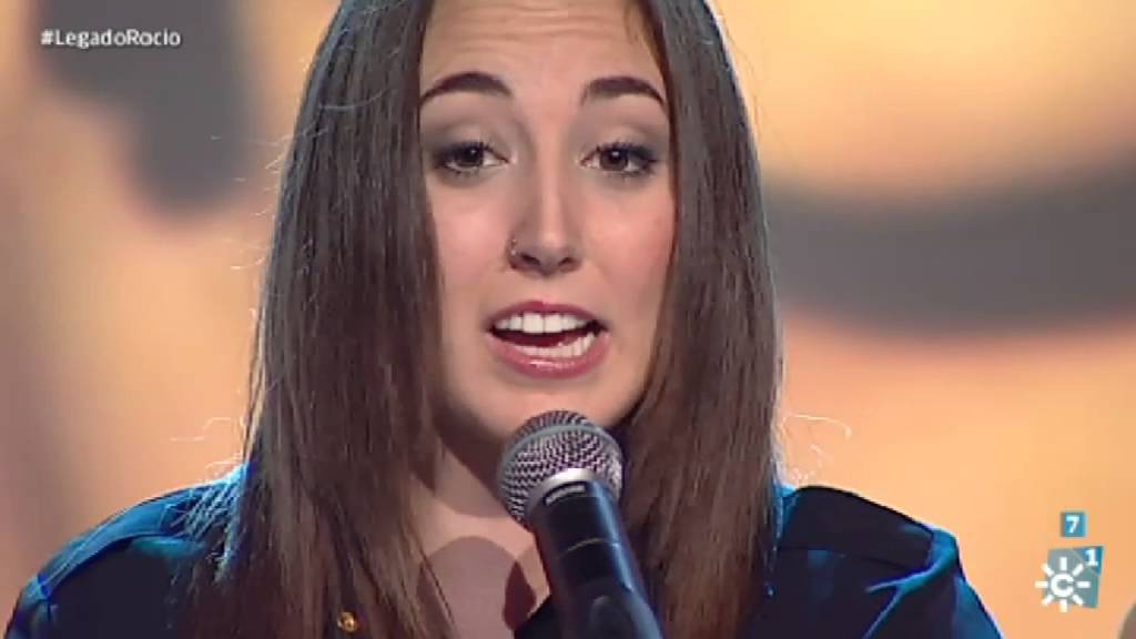 El Legado | María Carrasco versiona 'Qué no daría yo' - YouTube