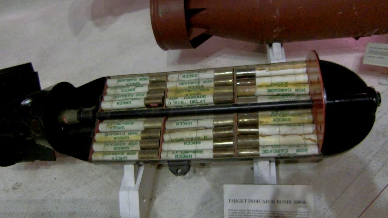 Incendiary 200 Bomb Carrier & Target Indicator Bomb with delay - YouTube