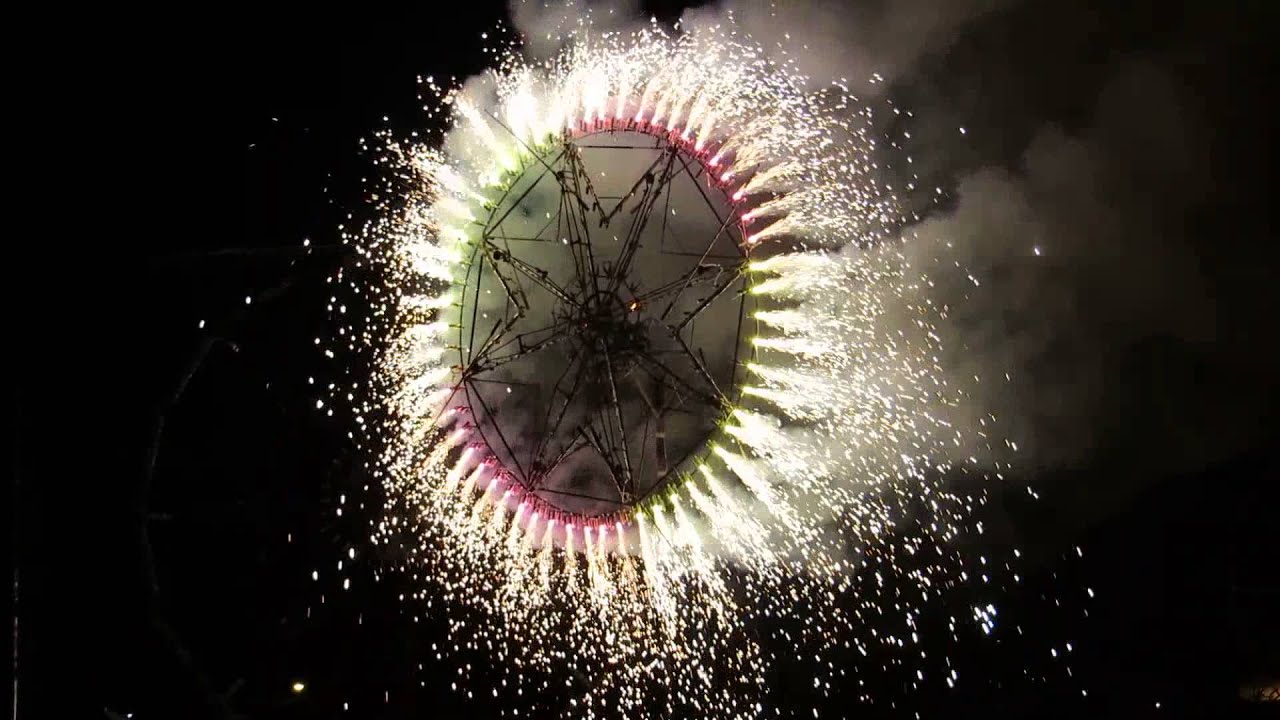 Malta Mechanised Ground Fireworks Festival 2015: St. Michael Fireworks ...