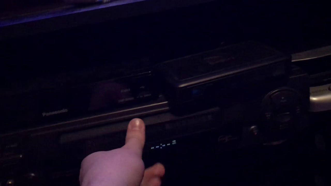 Tape Loading Problems With My Panasonic Omnivision PV-9662 VCR - YouTube