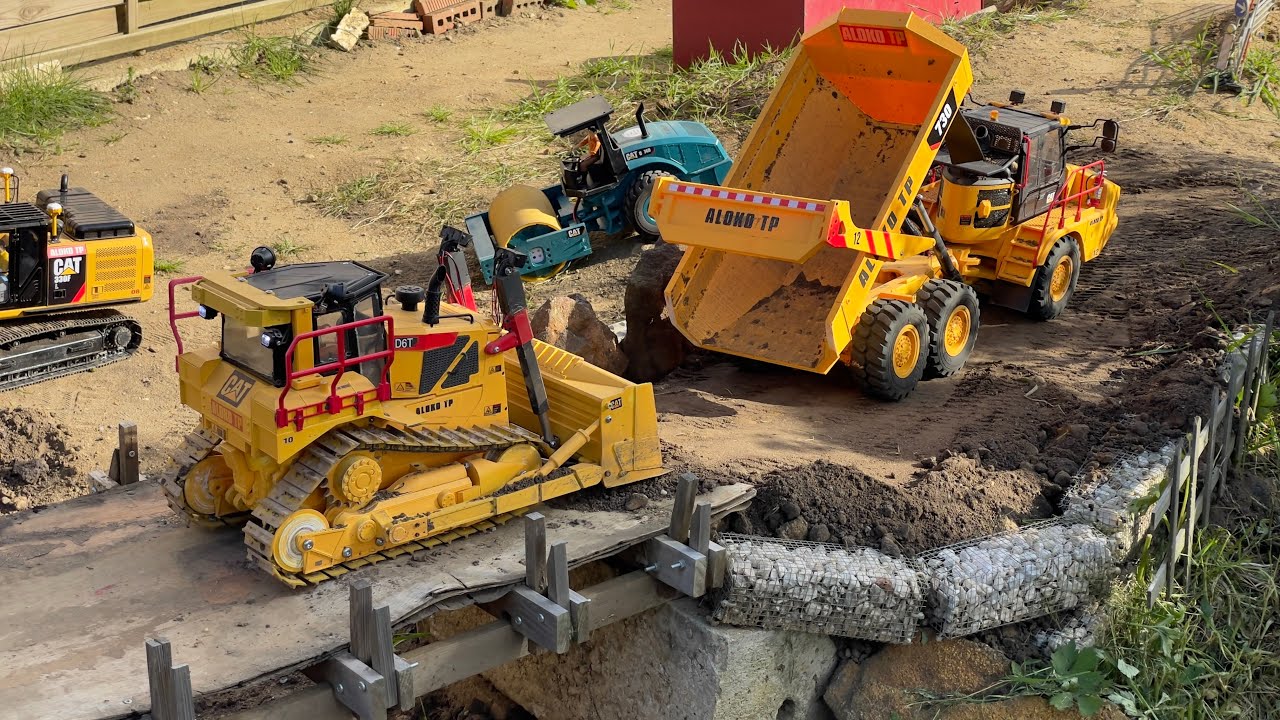 Thrilling RC Construction Models: 6x6 Trucks, Dozer, Rollers ...