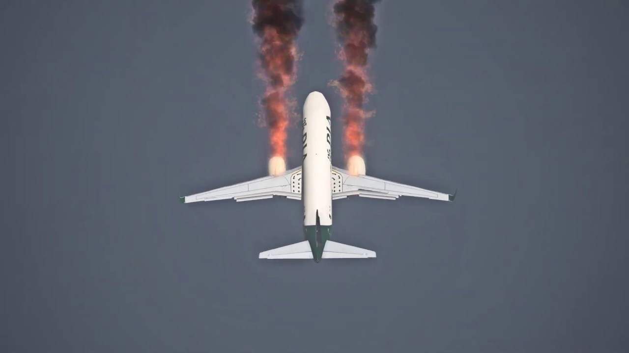 Mumbai Airport Plane Crash - PIA Boeing 737 Engine Fire - YouTube