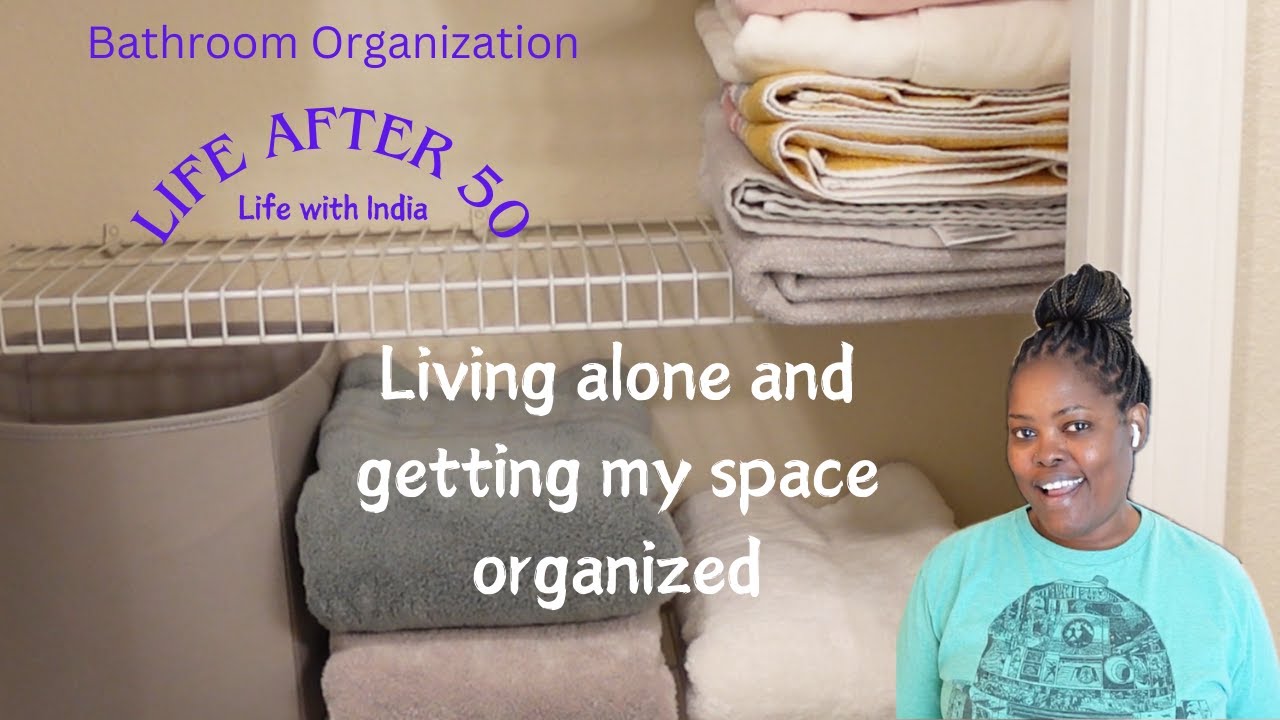 Life over 50 VLOG | Unpacking and Organizing my Master Bathroom - YouTube