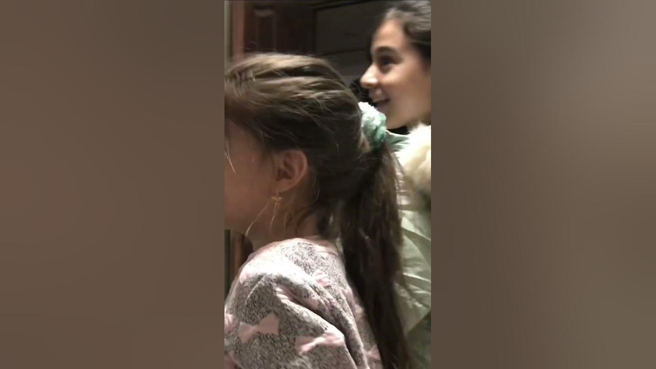 ری اکشن بچه ها وقتی سوپر ماریو رو از نزدیک دیدن🤣 Youtube
