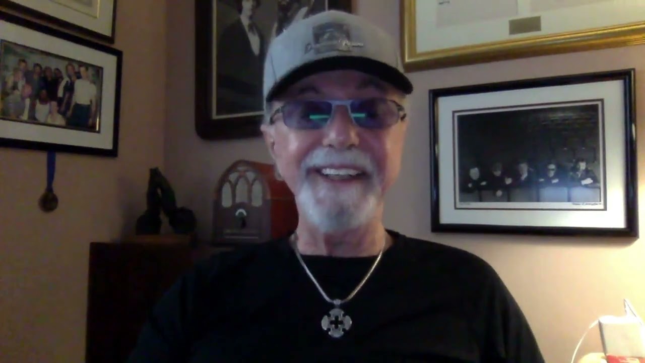 Rock'n'Roll Legand "Dion" talks new album "Girlfriends" Chords - Chordify