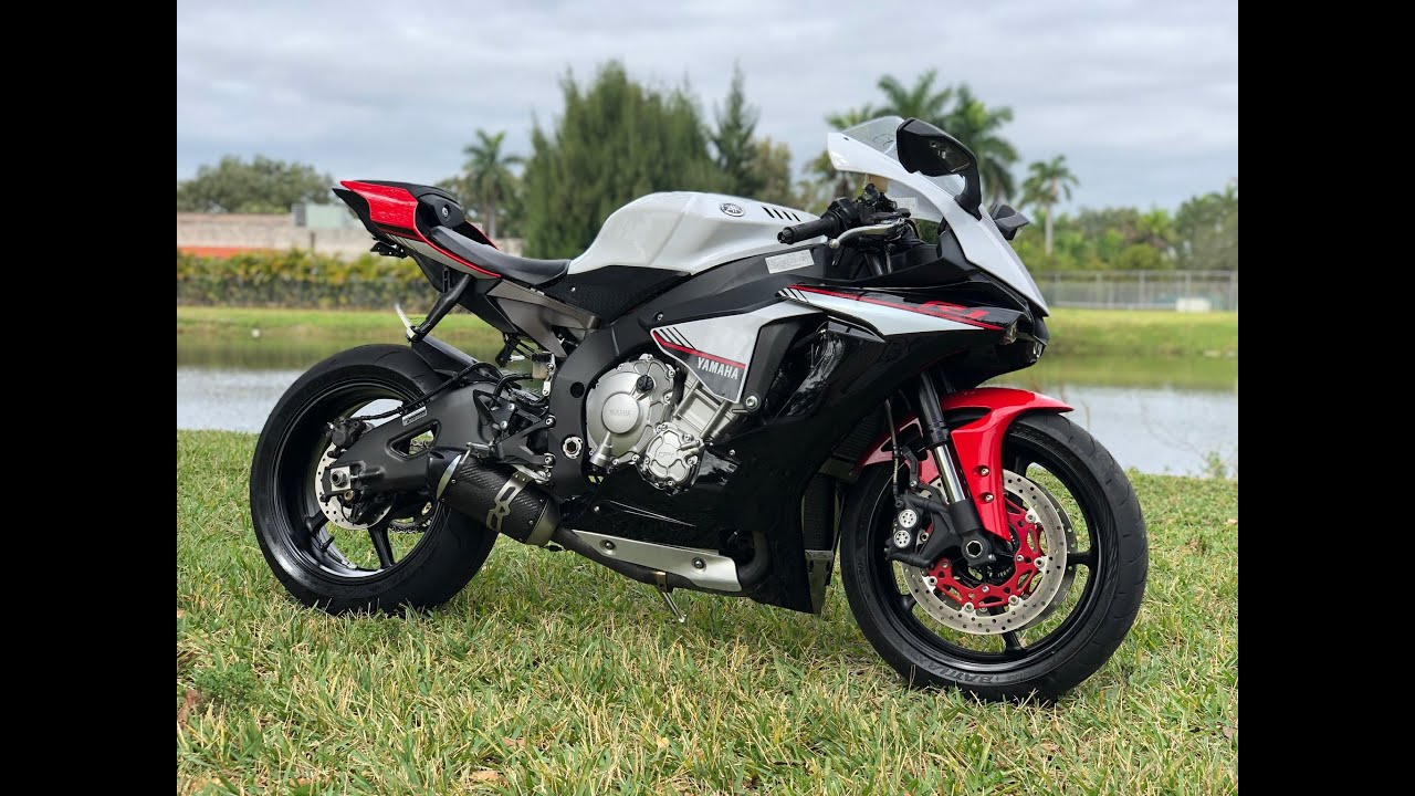 2016 YAMAHA YZF-R1S - YouTube