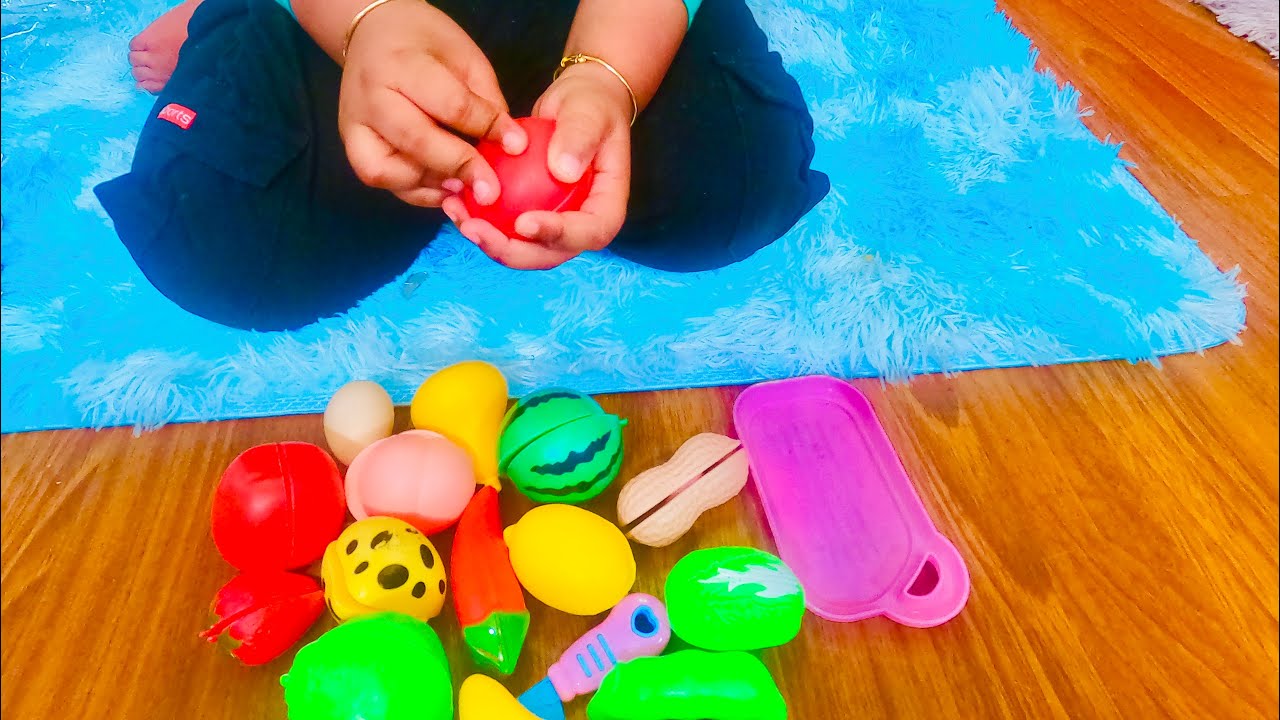 Achchu cutting some of vegetables and fruits 🍇 🍆🍑🍓🍒🥑🍌Kids Entertainment ...