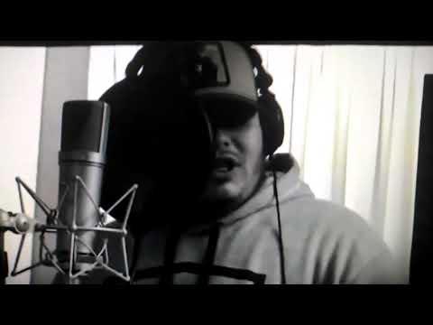 (Eminem ile aynı ses!!) The same sound as Eminem (Unbelievable!!) -- Lose yourself