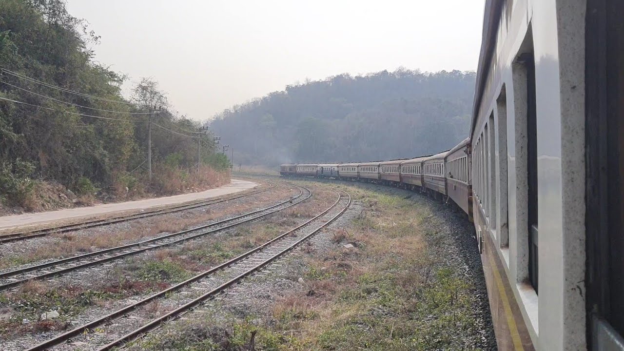 โค้งหักศอก ตวัดไปมาที่หินลับ ต้นทางรถปูน TPI ,rapid train 136 at Hinlab ...