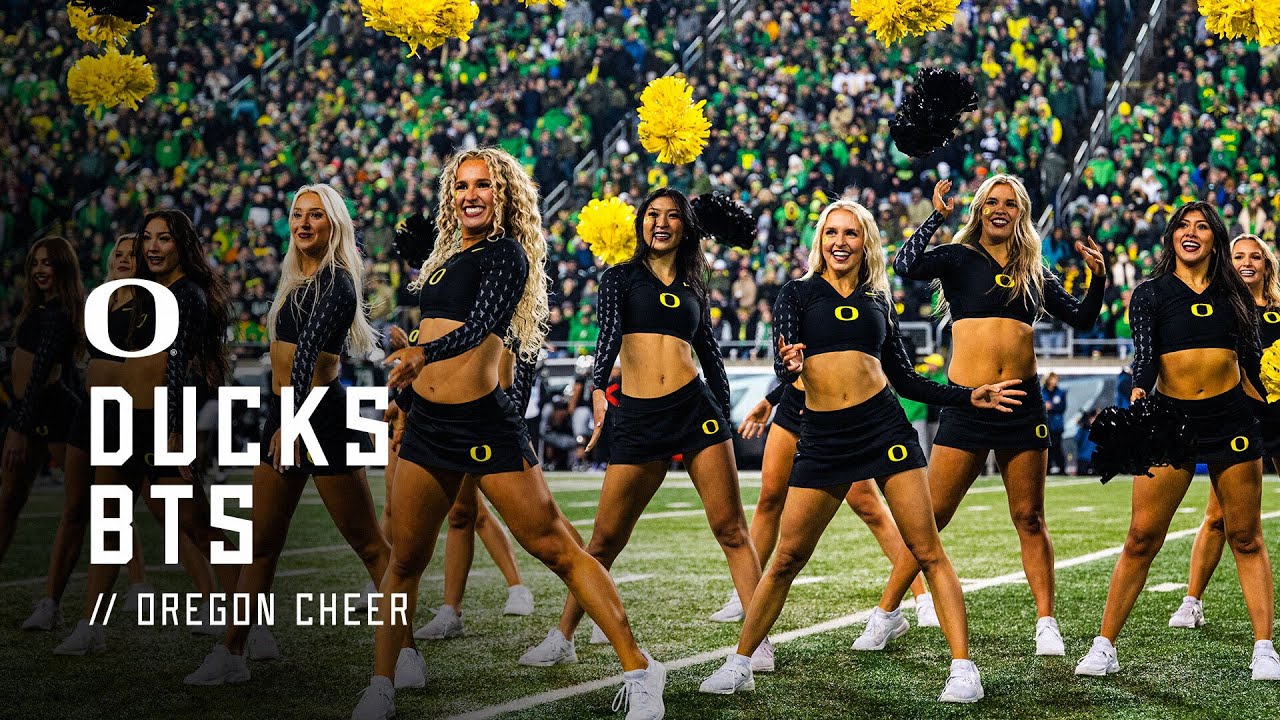 Ducks BTS | Oregon Cheer - YouTube