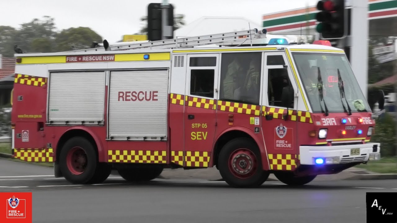 ⁴ᴷ VARLEY COMMANDER- FRNSW (SEV) STP05 Responding to AFA as RP357 - YouTube