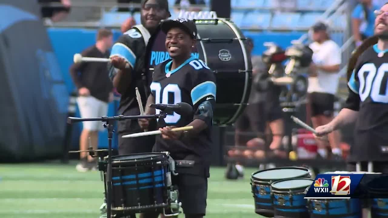 Carolina Panthers fans attend Panthers Fan Fest - YouTube