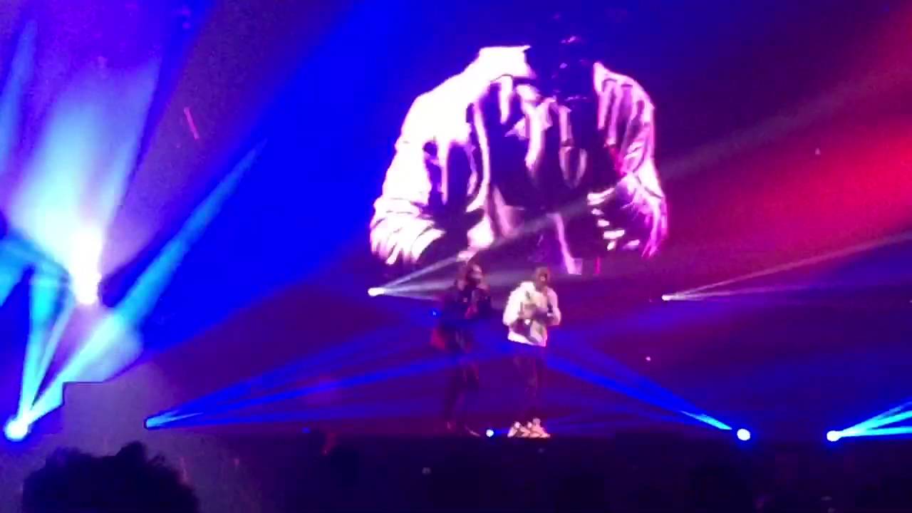 "Big Rings" Drake & Future live @The Forum Summer Sixteen Tour - YouTube