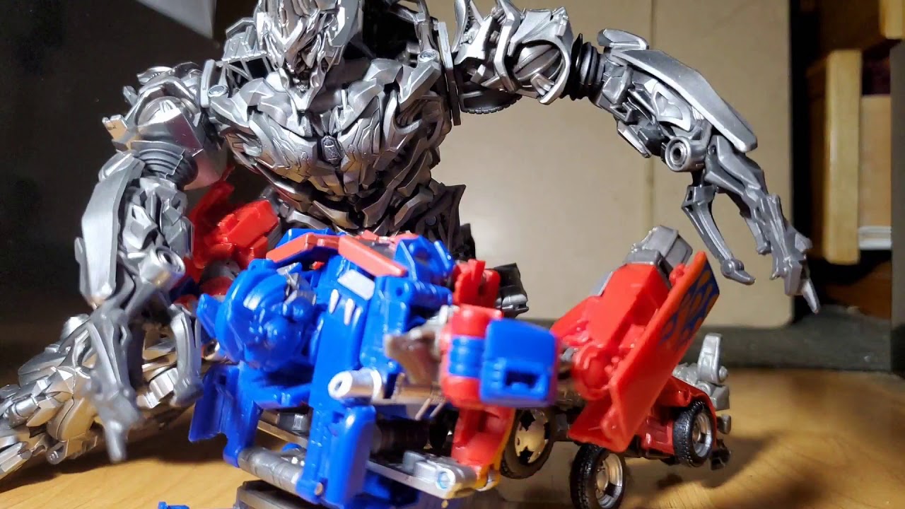 Transformers Stop Motion: Prime Vs. Megatron - YouTube