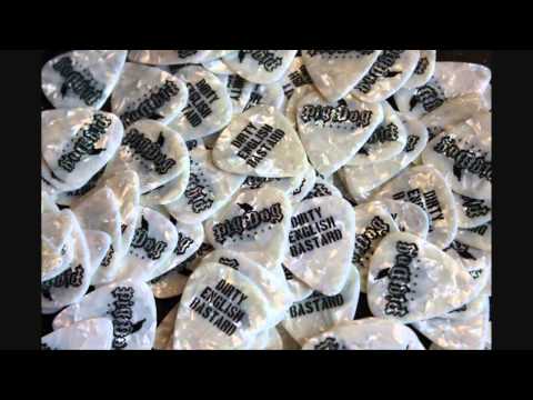 Pigdog Pedals - Mini Amp - vocals by Lucy Thai